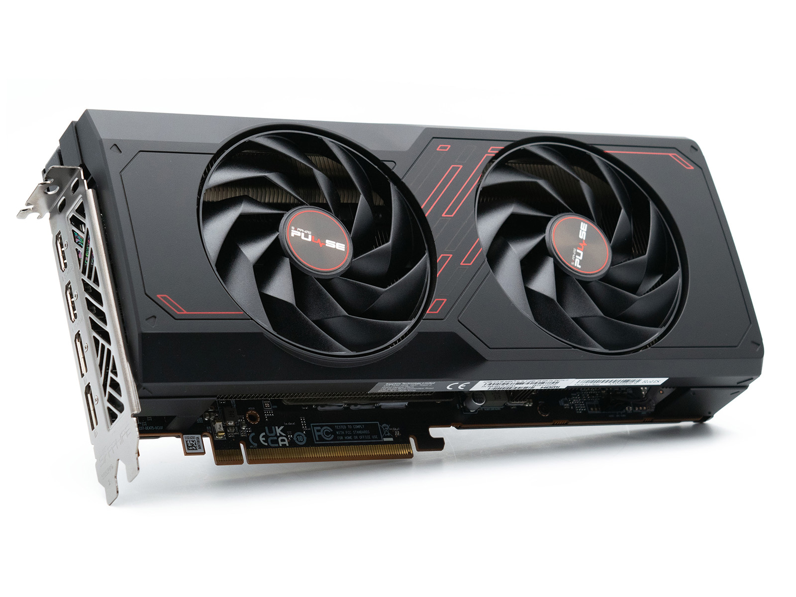 AMD Radeon RX 7700 XT 台式机显卡评测，配备 12GB VRAM，售价不到 500 欧元 - Notebookcheck