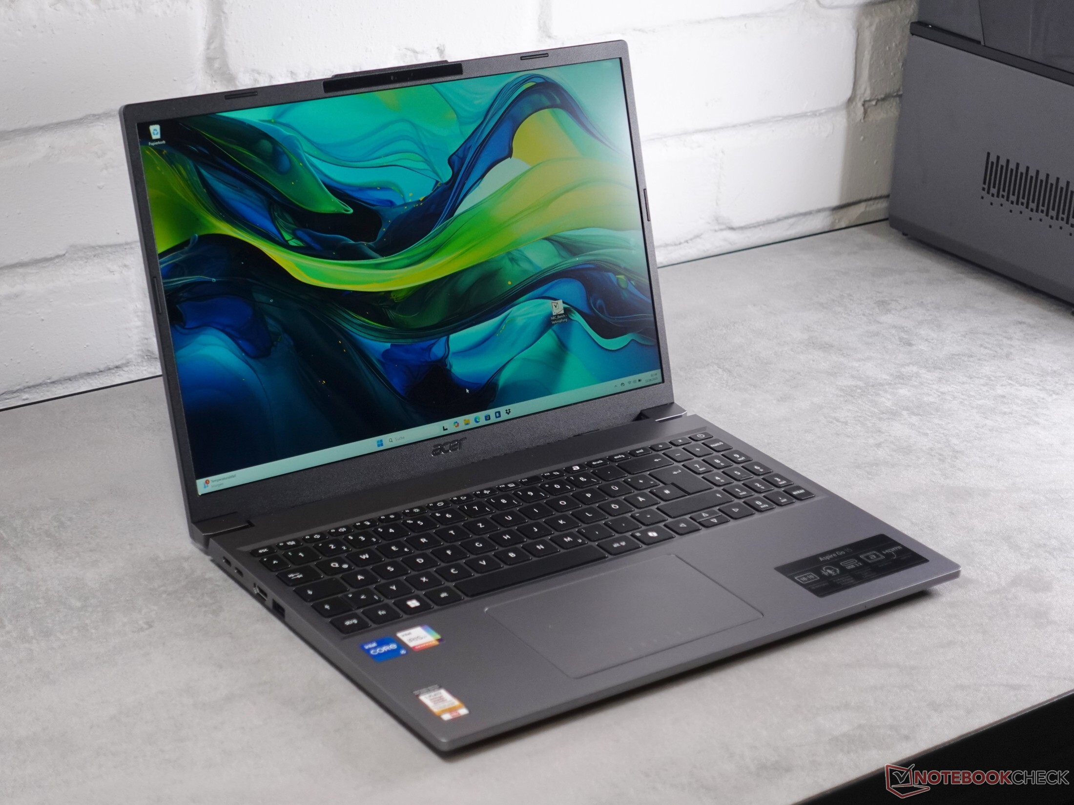 经济实惠、性能卓越的笔记本电脑 - Acer Aspire Go 15 评测 - Notebookcheck CN