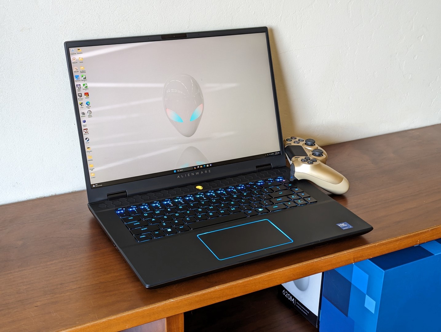 Alienware m16 R2 笔记本电脑评测：巨大而冒险的变化 - Notebookcheck