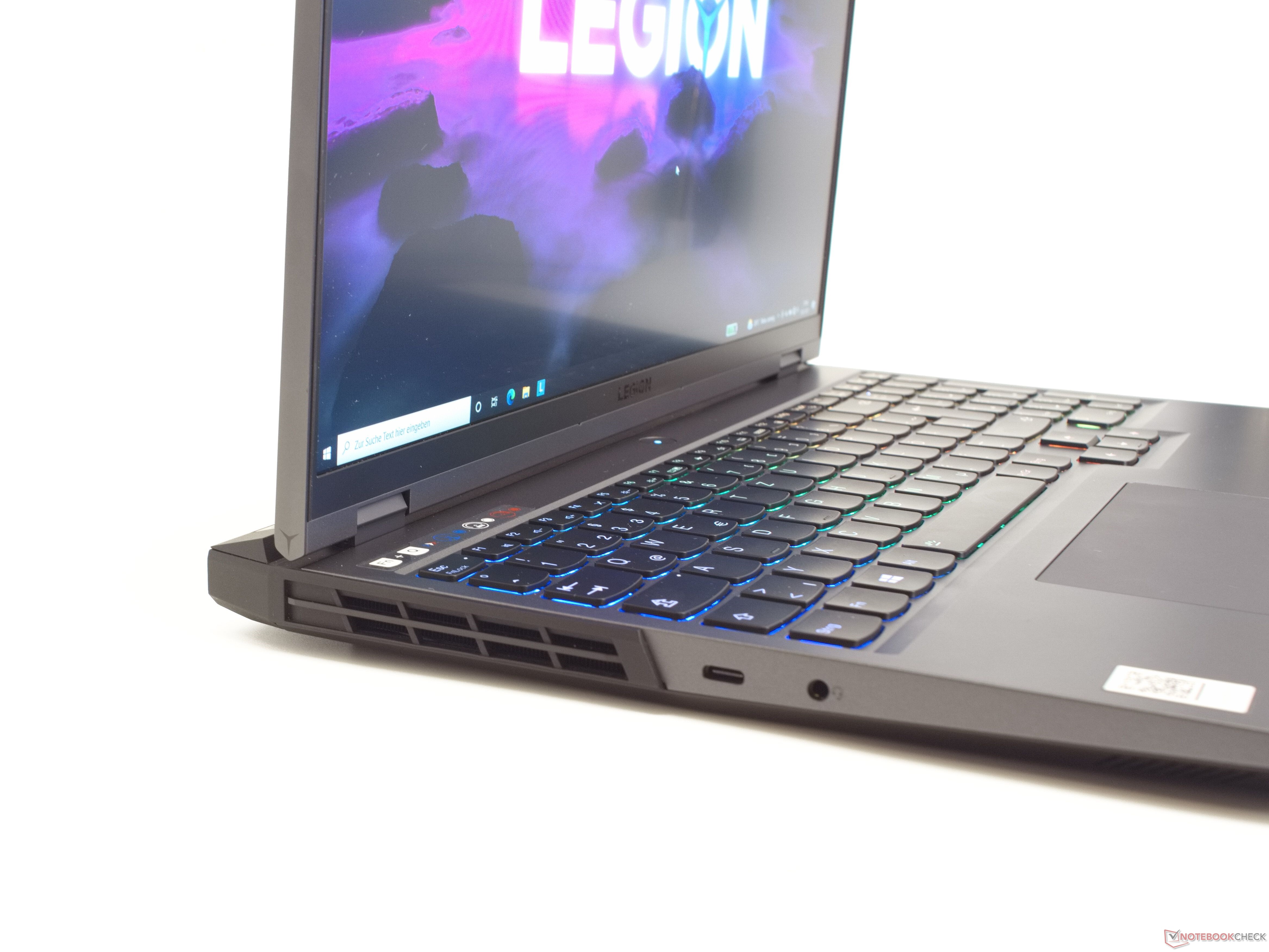 联想Legion 5 Pro 16评论。一个拥有明亮的165-Hz显示屏的游戏笔记本电脑 - Notebookcheck