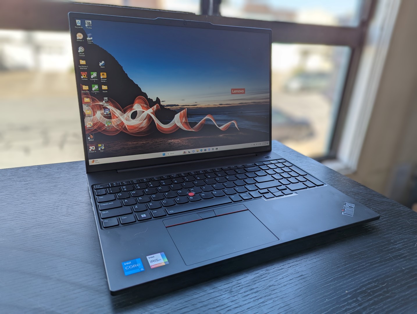 联想 ThinkPad E16 G1 英特尔评测：酷睿 i5 与 AMD Ryzen 7 不相上下 - Notebookcheck