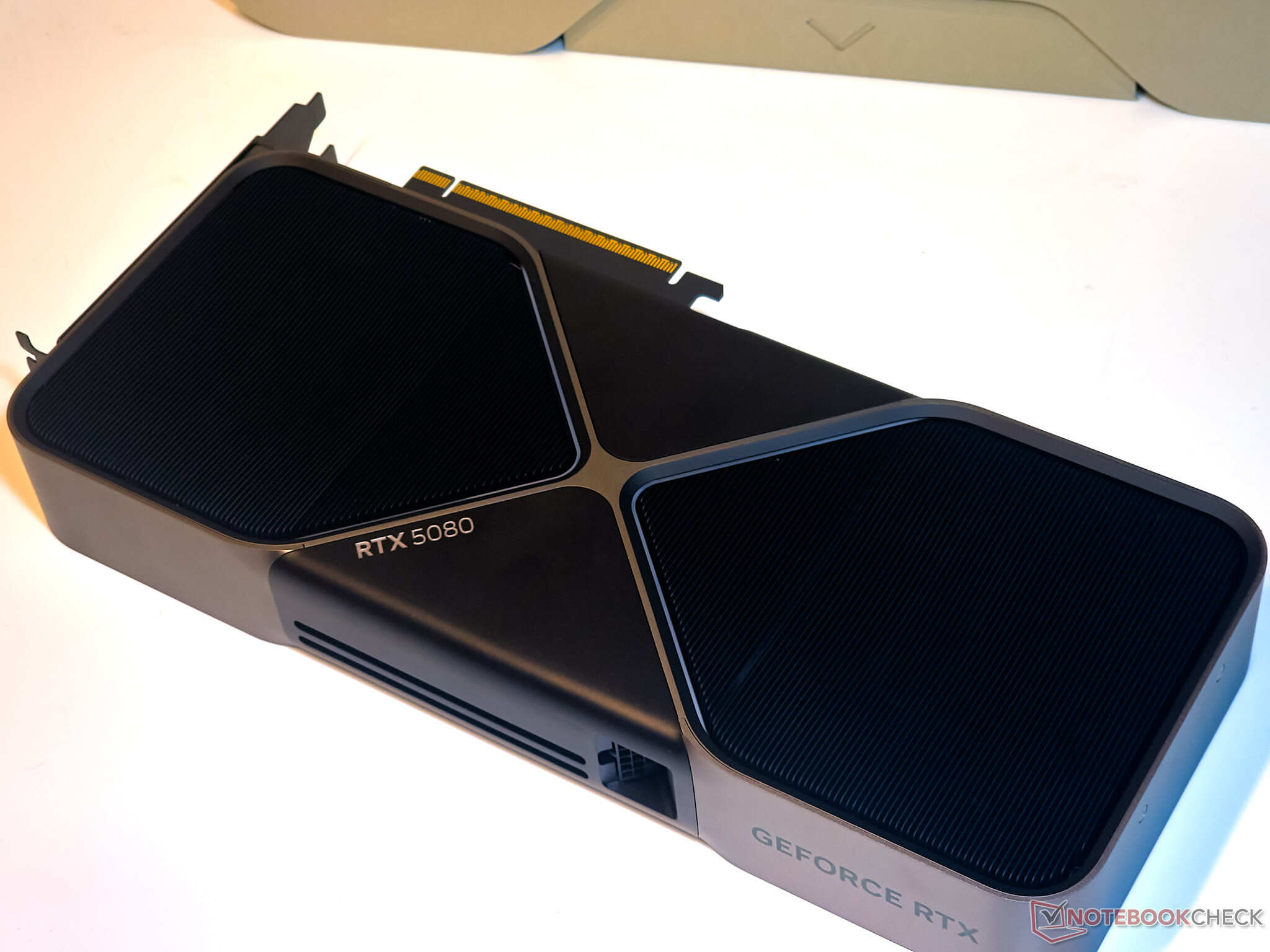 NvidiaGeForce RTX 5080 Founders Edition 评论：999美元显卡让RX 7900 XTX变得多余 ...