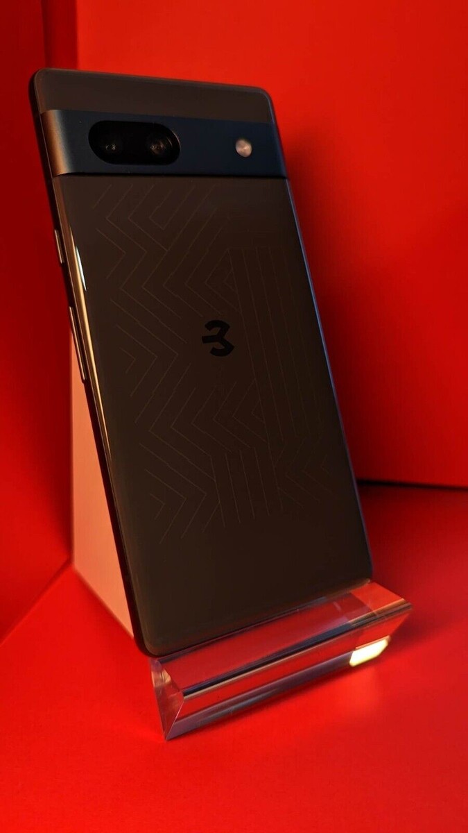 谷歌Pixel 7a。新款中档智能手机的原型机在拍卖网站上亮相 - Notebookcheck-cn.com News