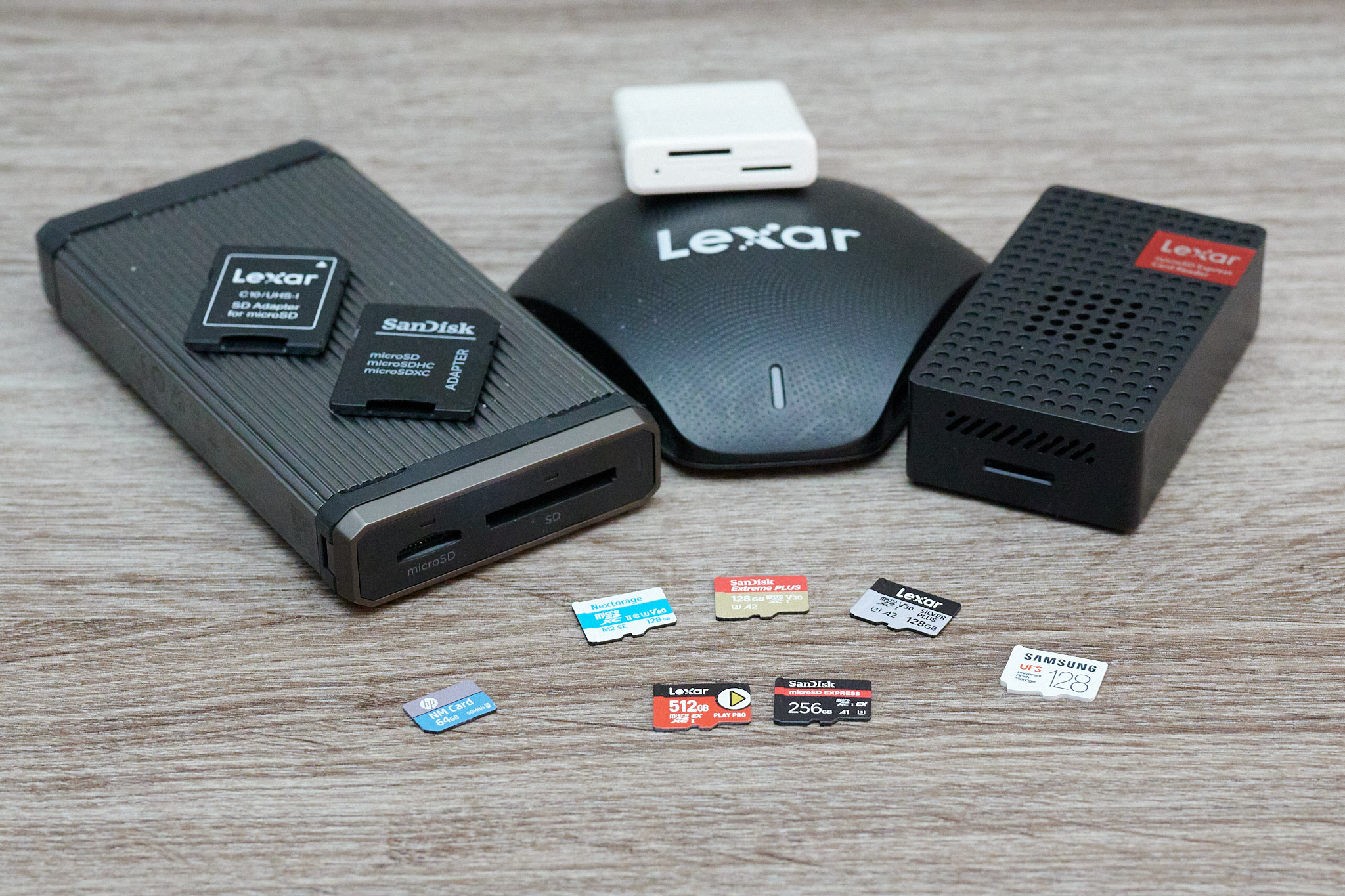 MicroSD Express 卡评测：高性能以及读卡器中的风扇为何有用 - Notebookcheck