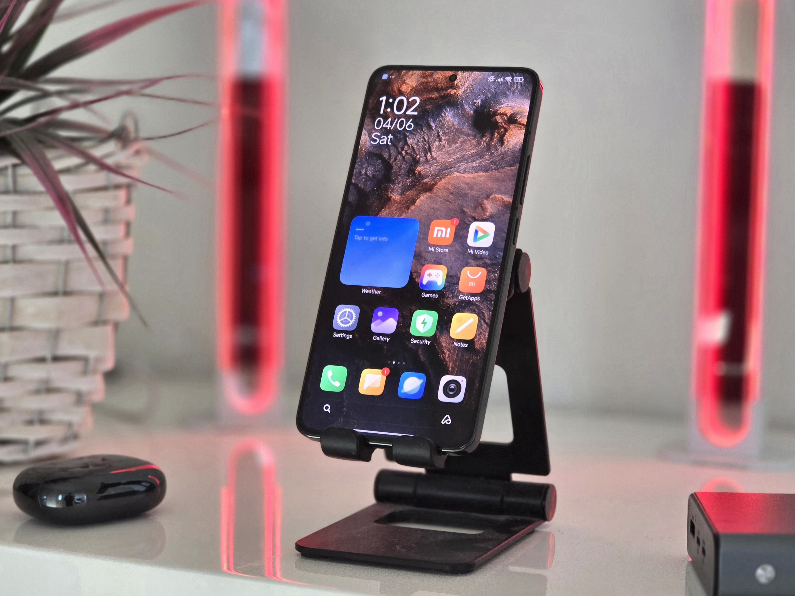 小米红米 K70 Pro 智能手机评测：出色的硬件，中档的价格 [Poco F6 Pro] - Notebookcheck CN