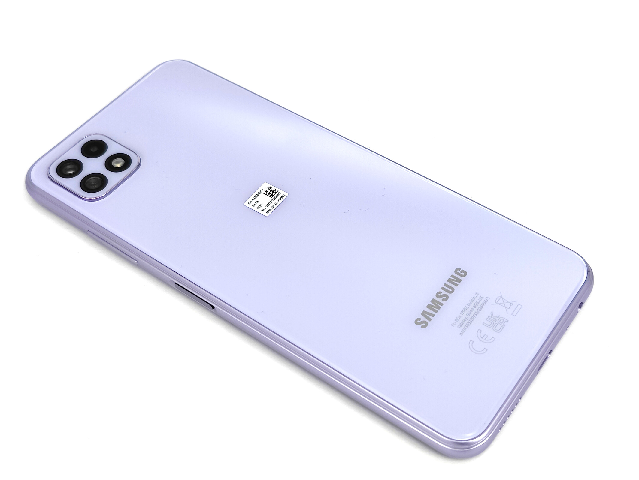 三星Galaxy A22 5G智能手机评论。这款经济型5G手机能提供什么？ - Notebookcheck