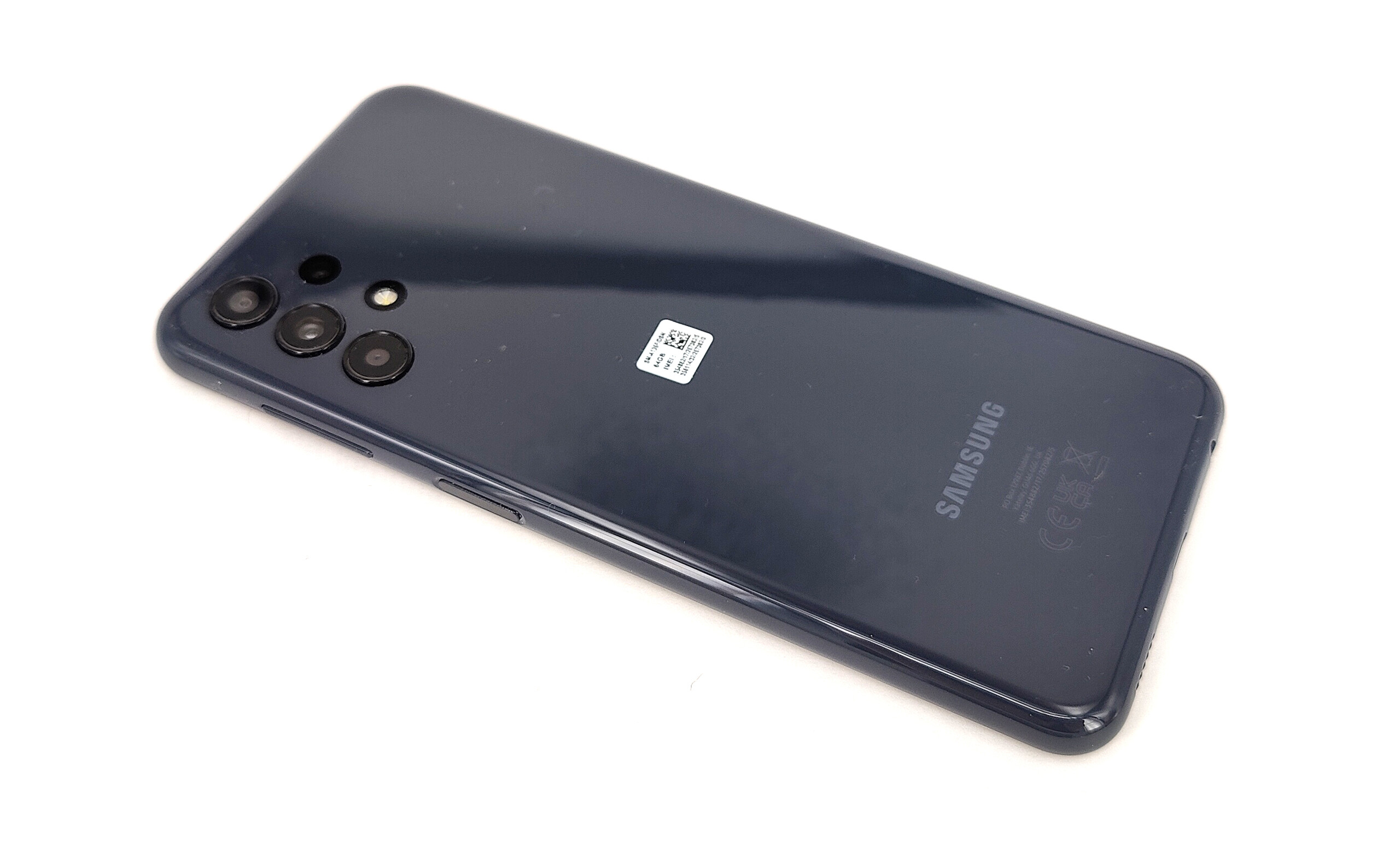 三星Galaxy A13 4G智能手机评论--三星预算手机的慷慨升级 - Notebookcheck CN