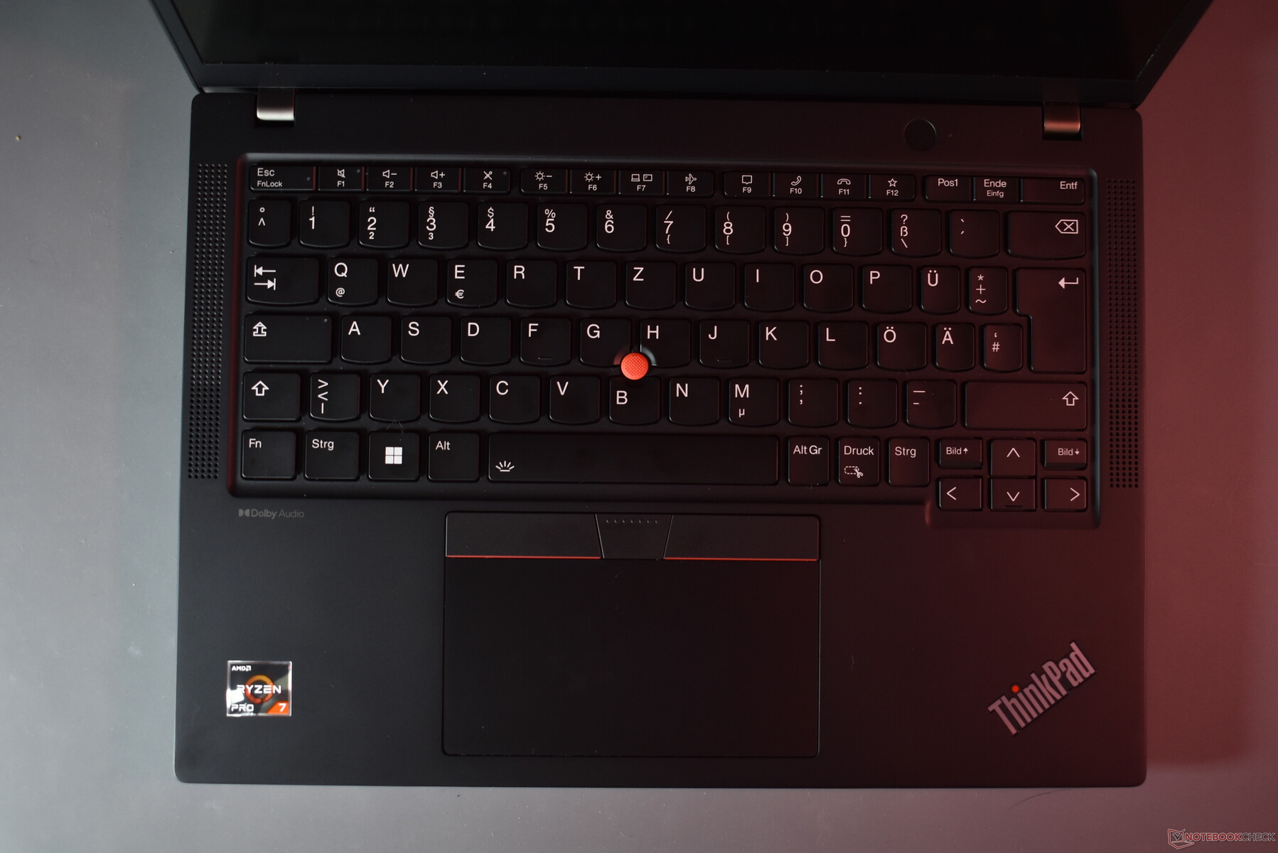 联想 ThinkPad X13 Gen 4 AMD 笔记本电脑评测：性能平平的紧凑型 Ryzen 机器 - Notebookcheck