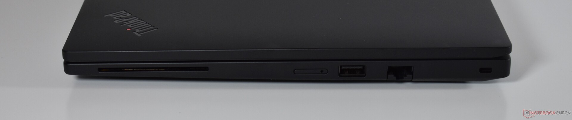 AMD 比英特尔快得多联想 ThinkPad T14 第 5 代笔记本电脑评测 - Notebookcheck