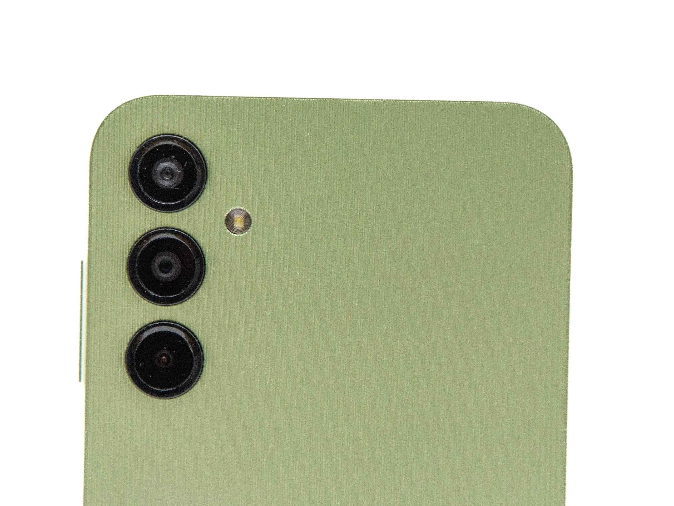 三星Galaxy A14 LTE 智能手机评测--这是升级吗？ - Notebookcheck