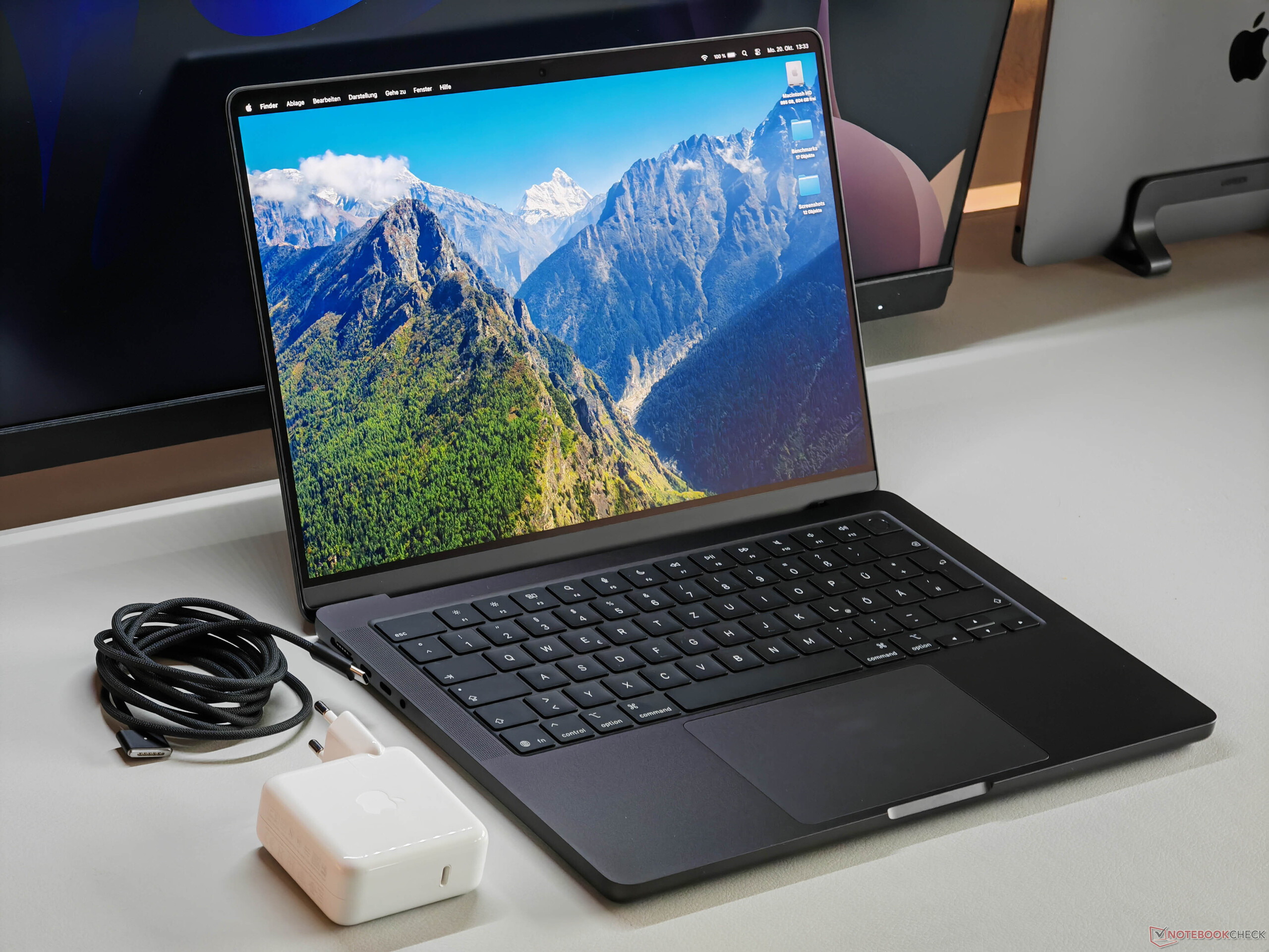 Apple MacBook Pro M5 2025 Notebookcheck